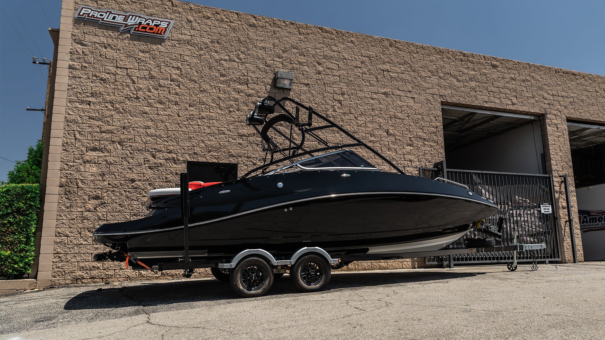 This boat is lake ready! – Proline Wraps